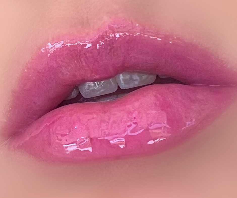 Full Pink Lips
